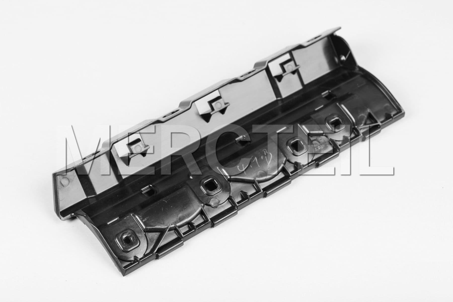 Buy the spare part Mercedes-Benz A4486980700 retaining rail