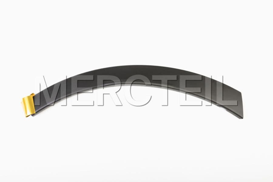 Buy the spare part Mercedes-Benz A4538840600 wheel house covering