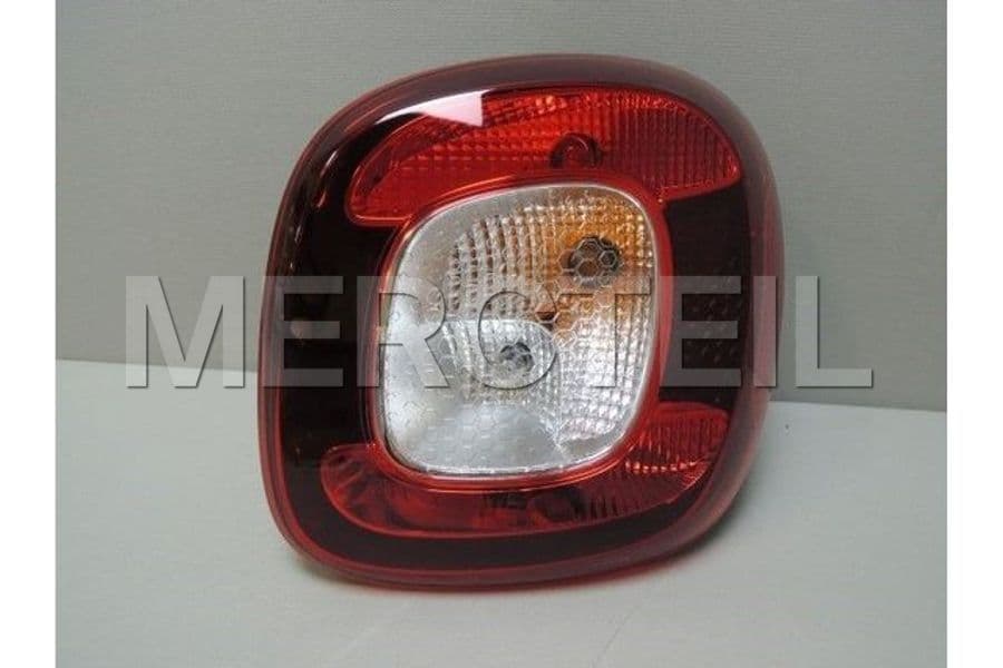 Buy the spare part Mercedes-Benz A4539063200 rear lamp combination