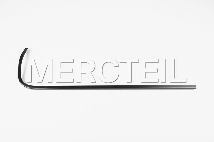 Buy the spare part Mercedes-Benz A4606982101 drip moulding