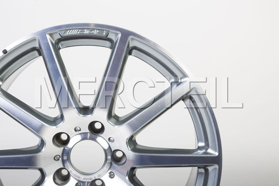 Buy the spare part Mercedes-Benz A46340118007X21 spoked wheel