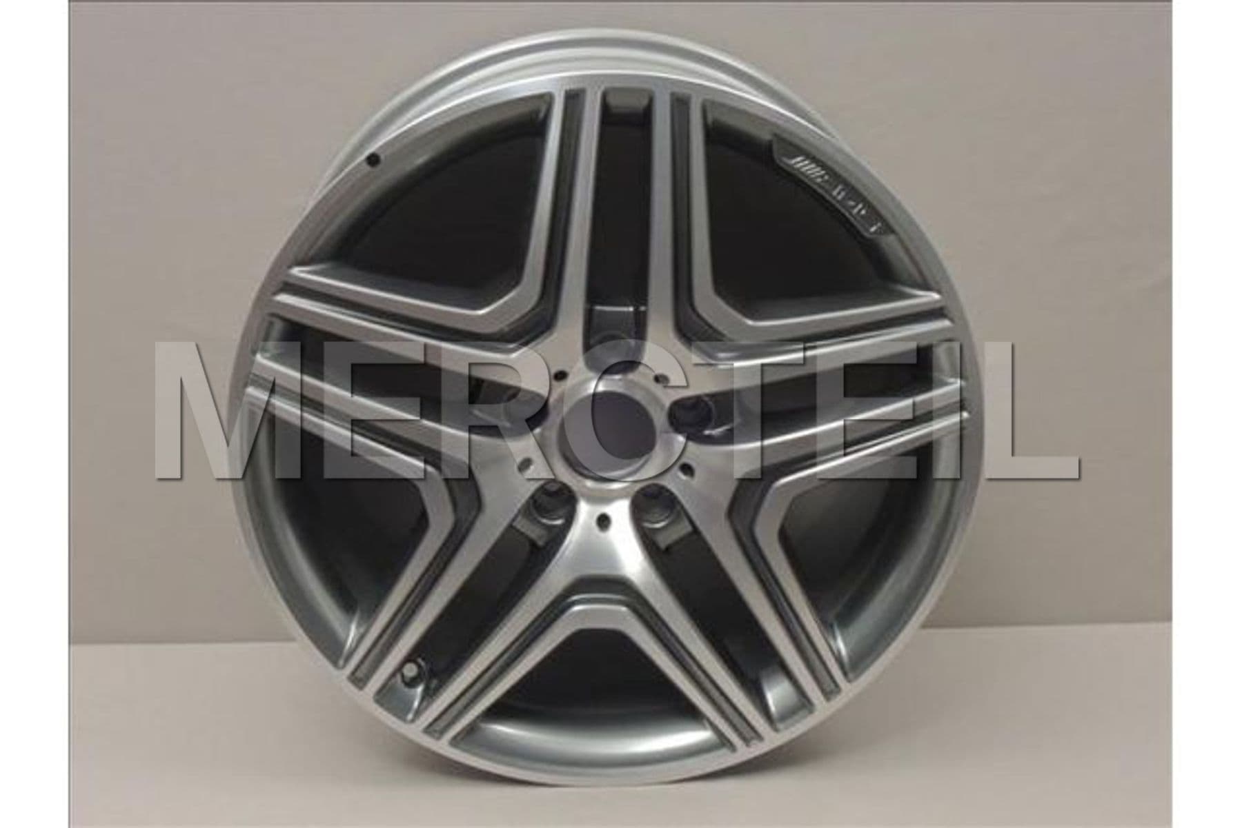 Buy the spare part Mercedes-Benz A4634013002 speichenrad