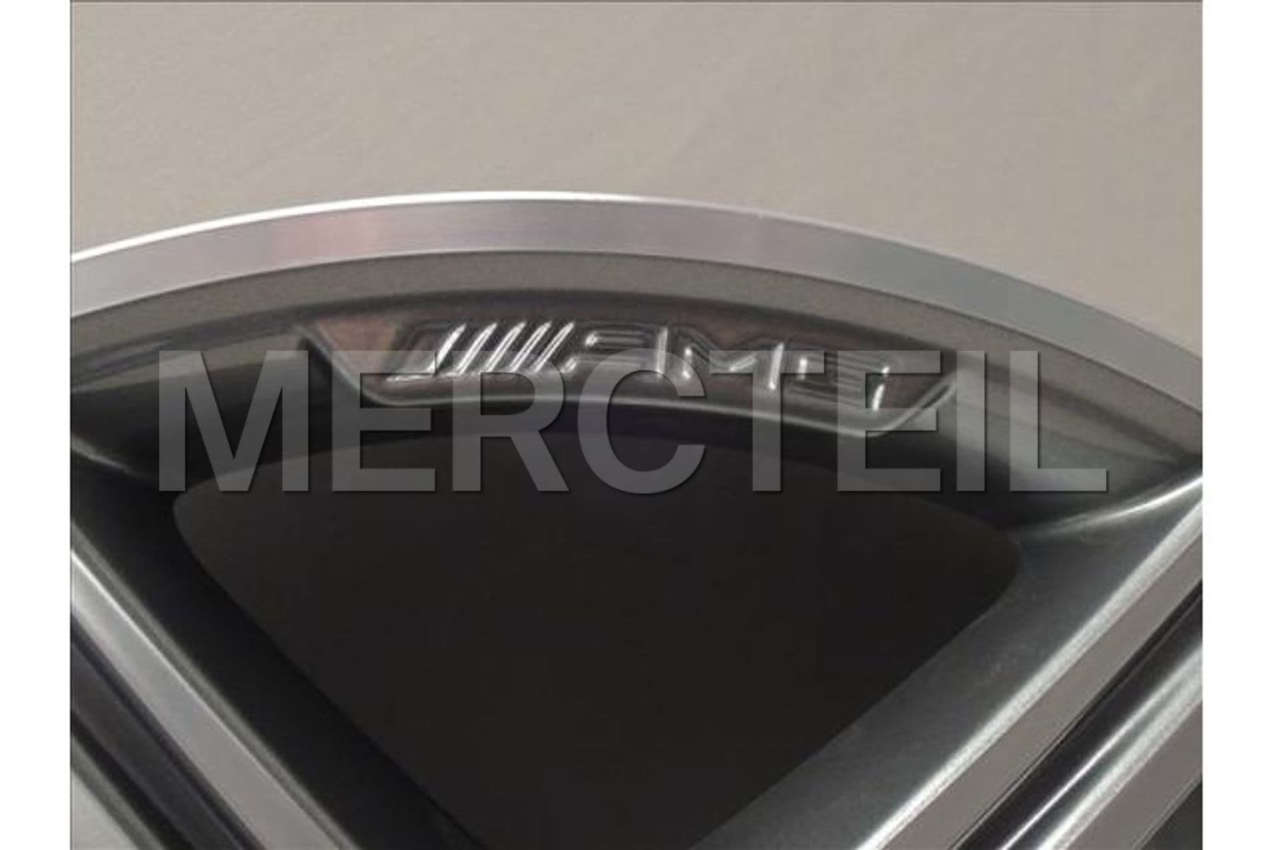 Buy the spare part Mercedes-Benz A4634013002 speichenrad