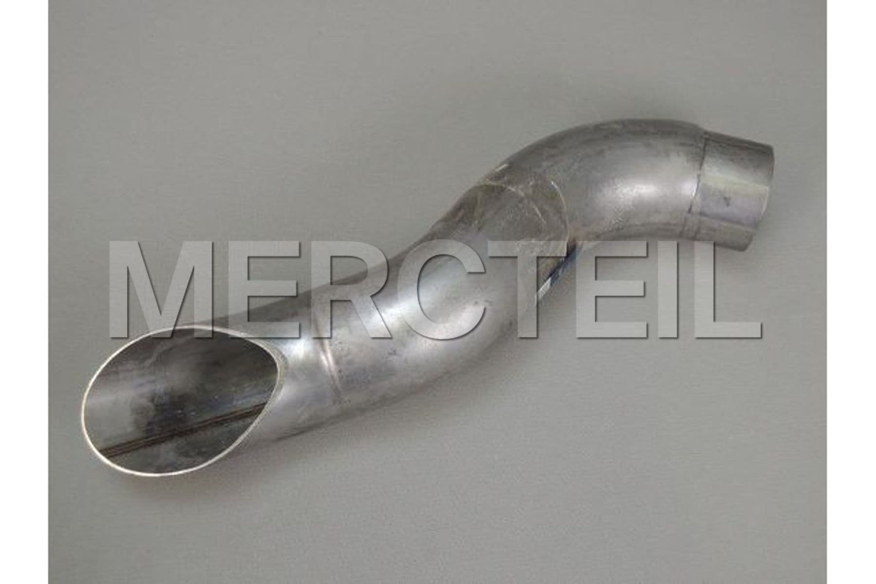 Buy the spare part Mercedes-Benz A4634922204 exhaust pipe