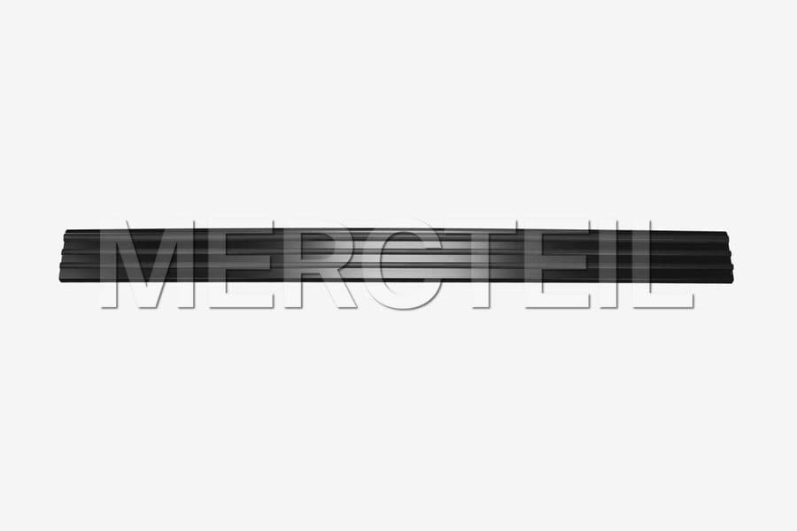 Buy the spare part Mercedes-Benz A4635204901 running board
