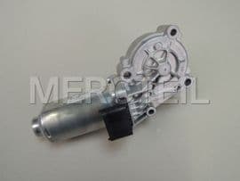 Buy the spare part Mercedes-Benz A4635400088 electric motor