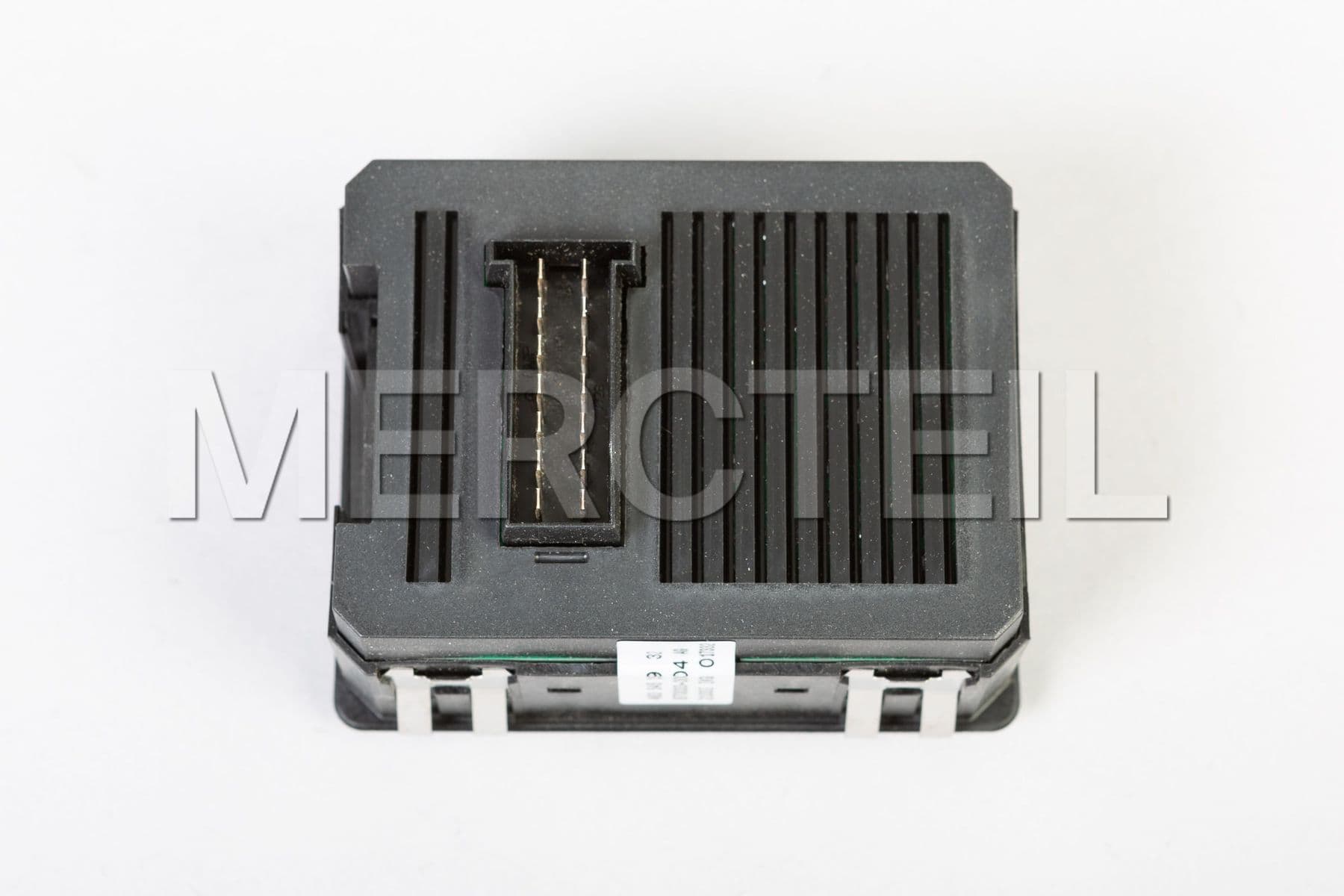 Buy the spare part Mercedes-Benz A463545193264 switch