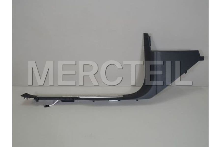 Buy the spare part Mercedes-Benz A46368011069051 cover rail