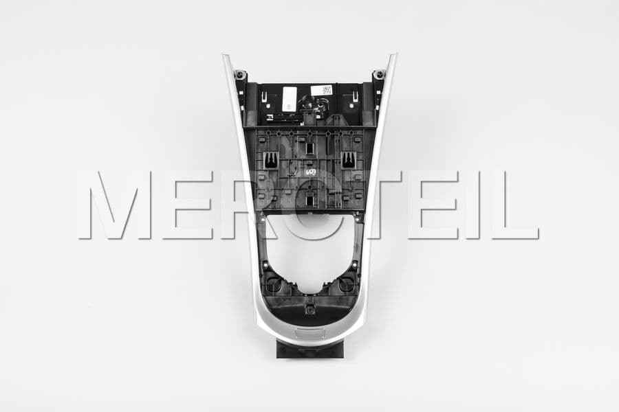 Buy the spare part Mercedes-Benz A46368018029051 trim panel center console