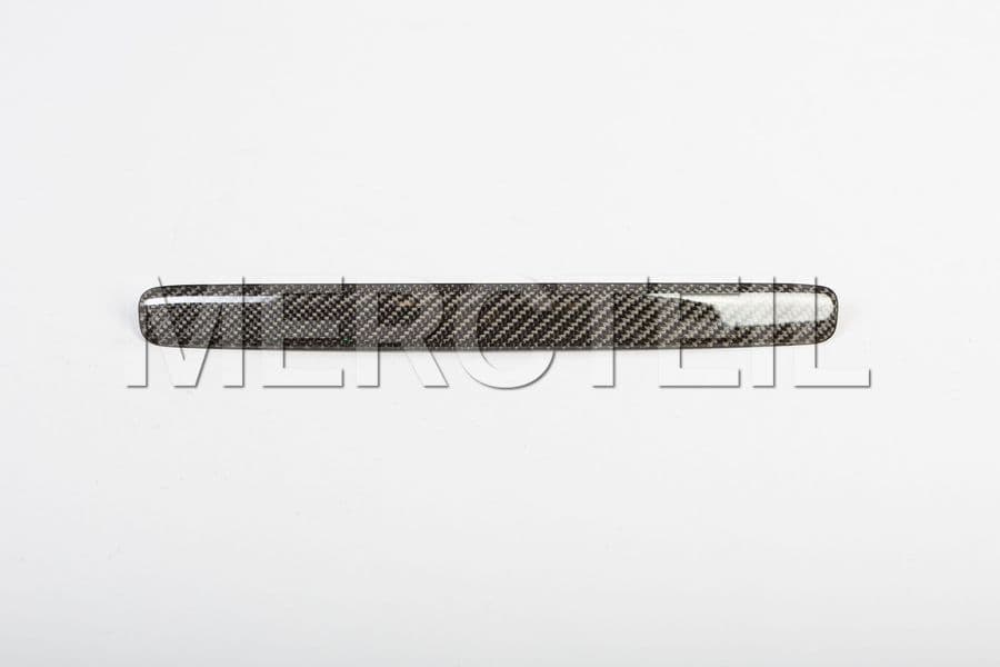 Buy the spare part Mercedes-Benz A46368333002A82 trim strip