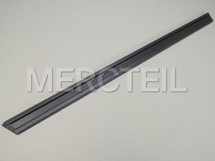 Buy the spare part Mercedes-Benz A4636902662 ledge