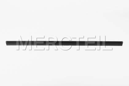 Buy the spare part Mercedes-Benz A4636902962 ledgedash