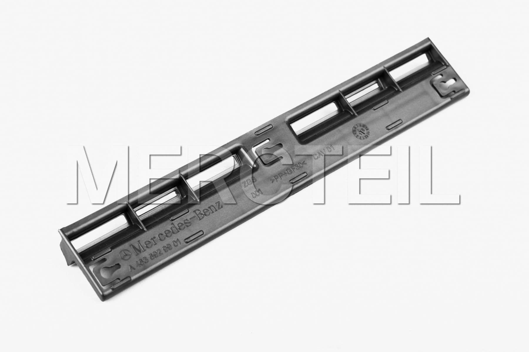 Buy the spare part Mercedes-Benz A4636929901 retaining strip