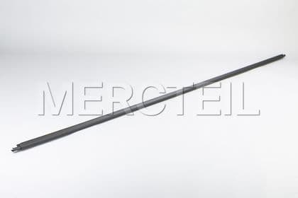 Buy the spare part Mercedes-Benz A46369825007C45 trim strip