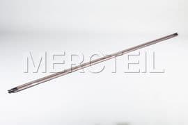 Buy the spare part Mercedes-Benz A46369826007C45 trim strip