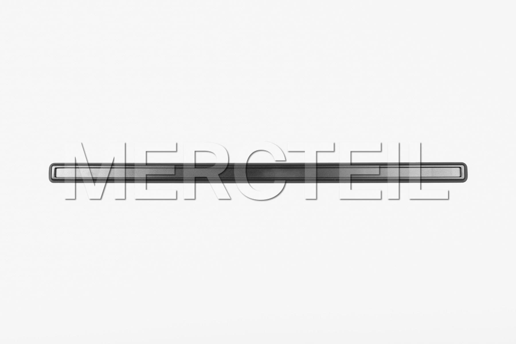 Buy the spare part Mercedes-Benz A46369833007C45 protective strip