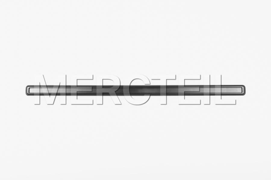 Buy the spare part Mercedes-Benz A46369833007C45 protective strip
