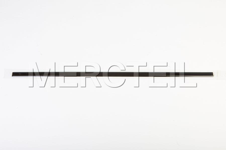 Buy the spare part Mercedes-Benz A4636988801 ornamental molding