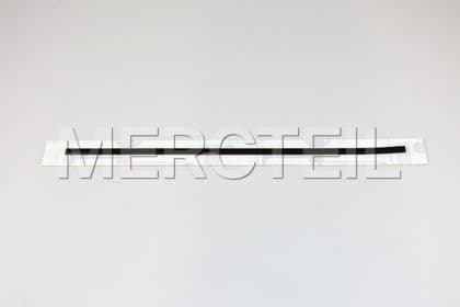 Buy the spare part Mercedes-Benz A4636989101 ornamental molding