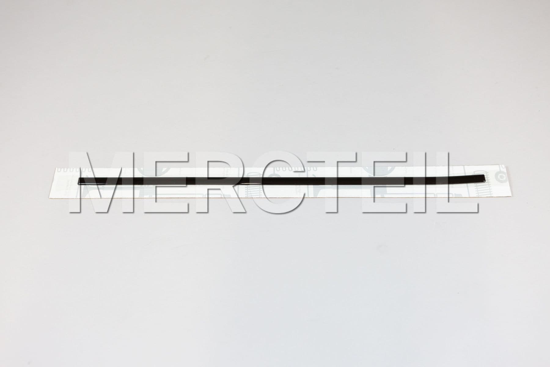 Buy the spare part Mercedes-Benz A4636989101 ornamental molding