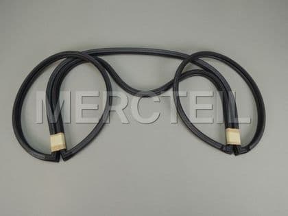 Buy the spare part Mercedes-Benz A4637400278 door seal