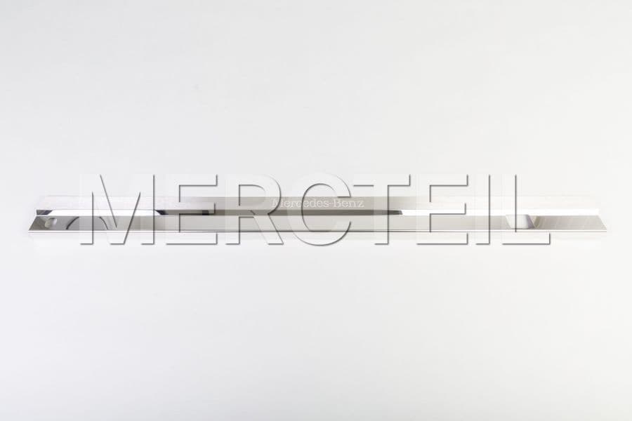 Buy the spare part Mercedes-Benz A4637407900 covering panel