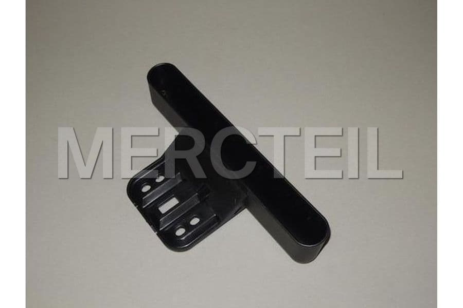 Buy the spare part Mercedes-Benz A4638200109 housing