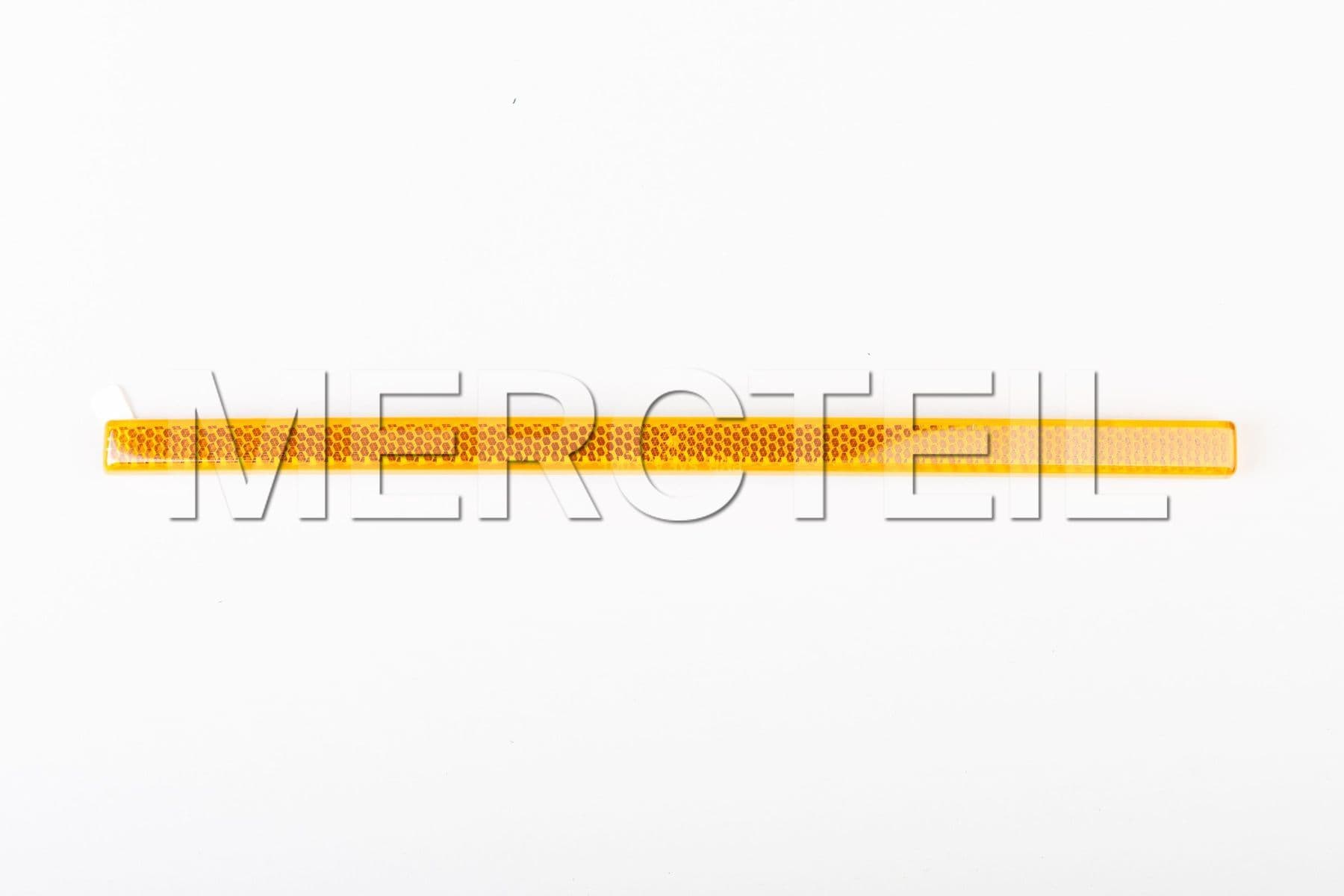 Kaufen Sie das Ersatzteil Mercedes-Benz A4638262000 reflektor