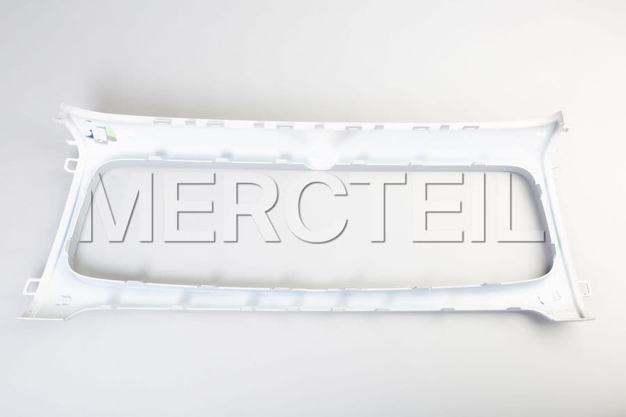 Buy the spare part Mercedes-Benz A4638805202 radiator trim