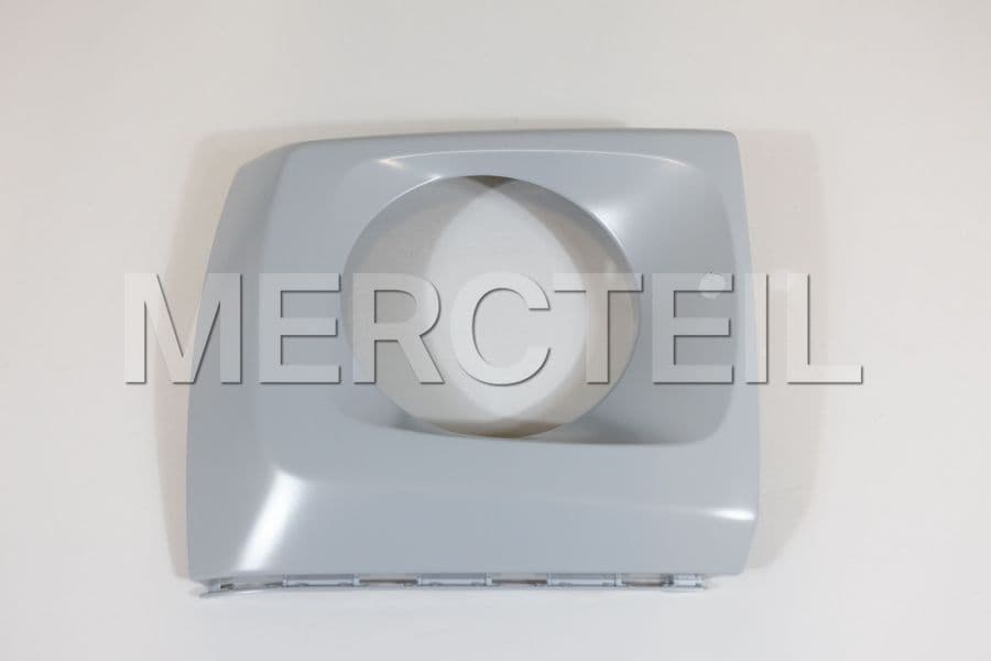 Buy the spare part Mercedes-Benz A46388052029999 radiator trim