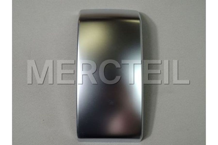 Buy the spare part Mercedes-Benz A4638805702 cover