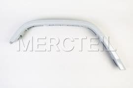 Buy the spare part Mercedes-Benz A46388081019999 fender flare