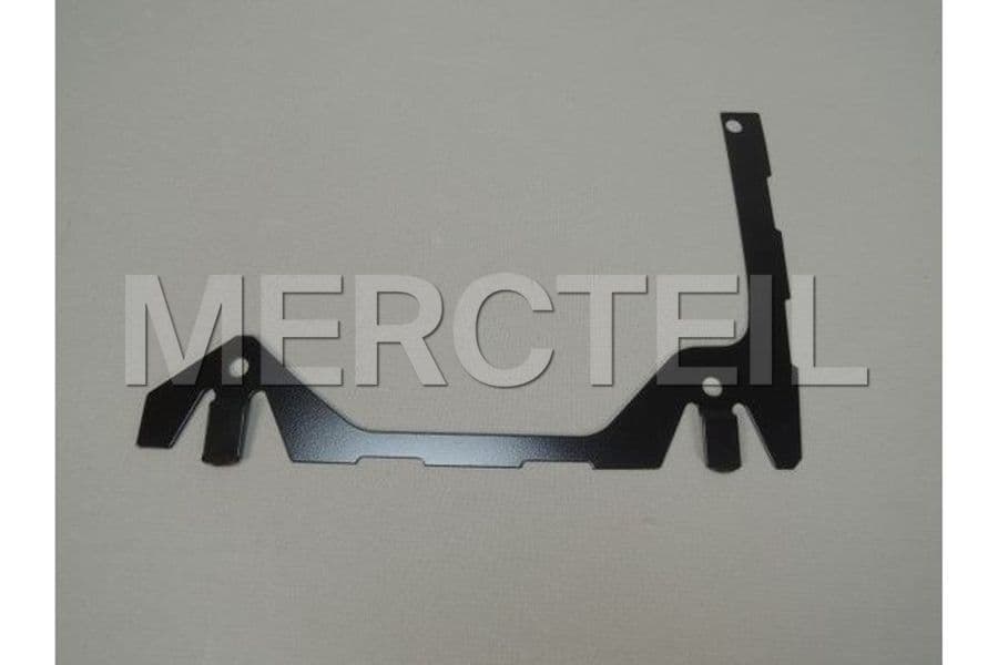 Buy the spare part Mercedes-Benz A4638810260 retaining part