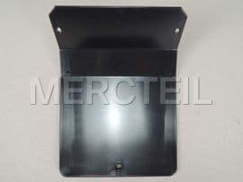 Buy the spare part Mercedes-Benz A4638820104 splash guard