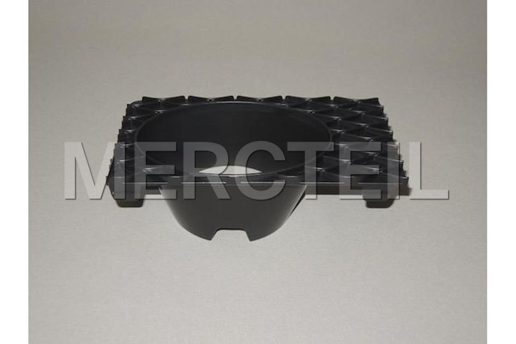 Buy the spare part Mercedes-Benz A4638850024 cover bumper area