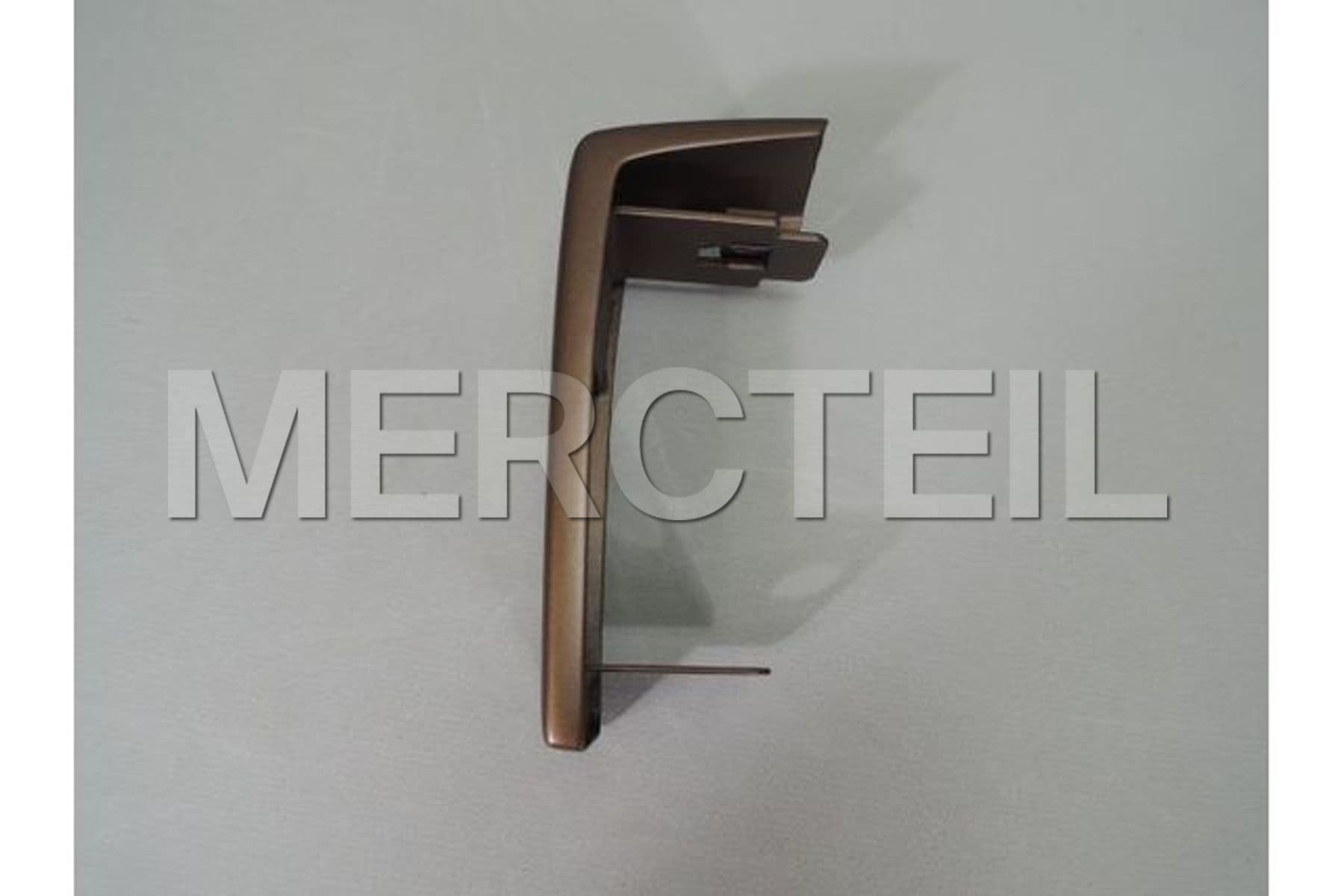 Buy the spare part Mercedes-Benz A4638850222BR front bumper cover r