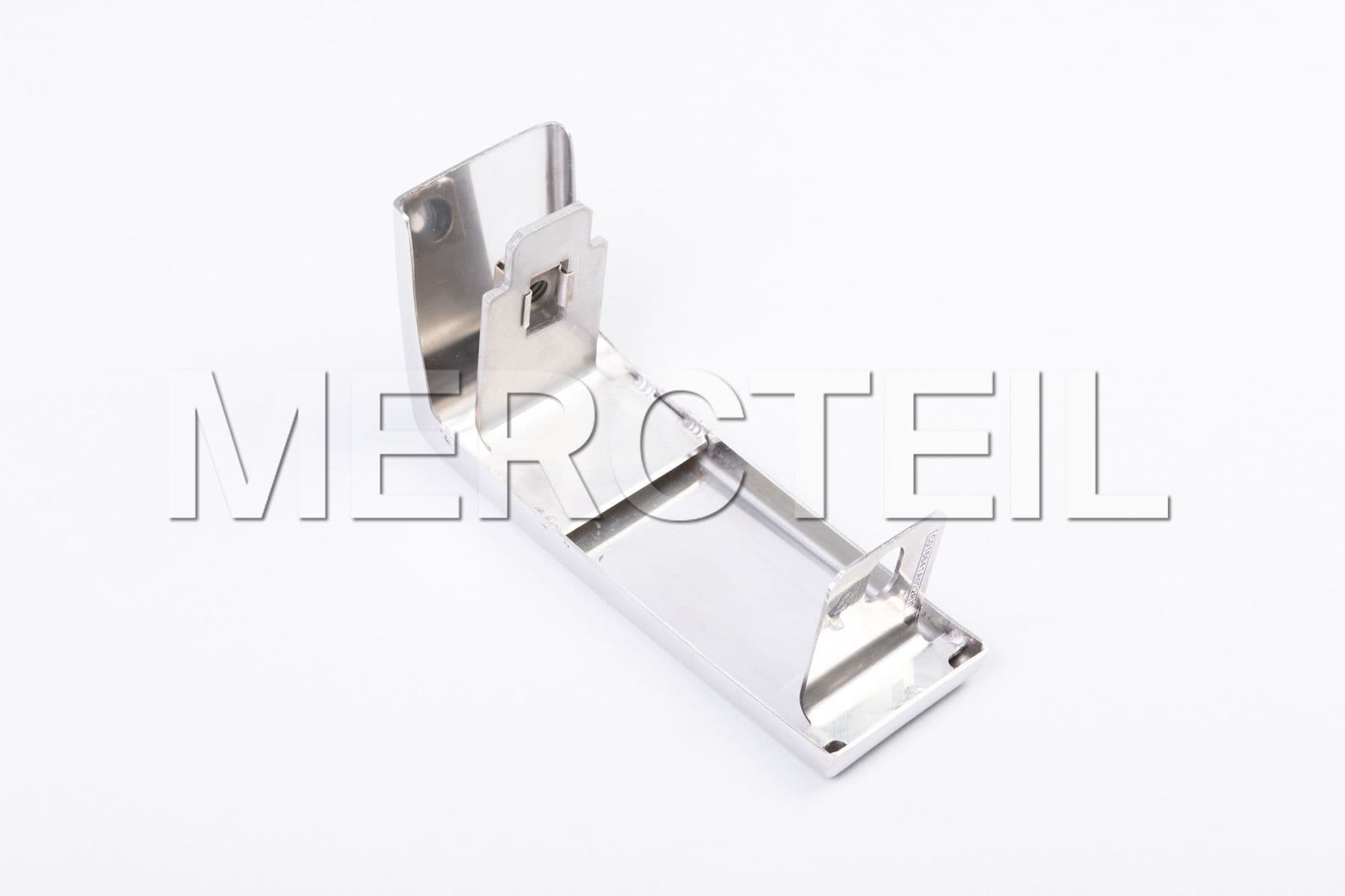 Buy the spare part Mercedes-Benz A463885022264 cover bumper area