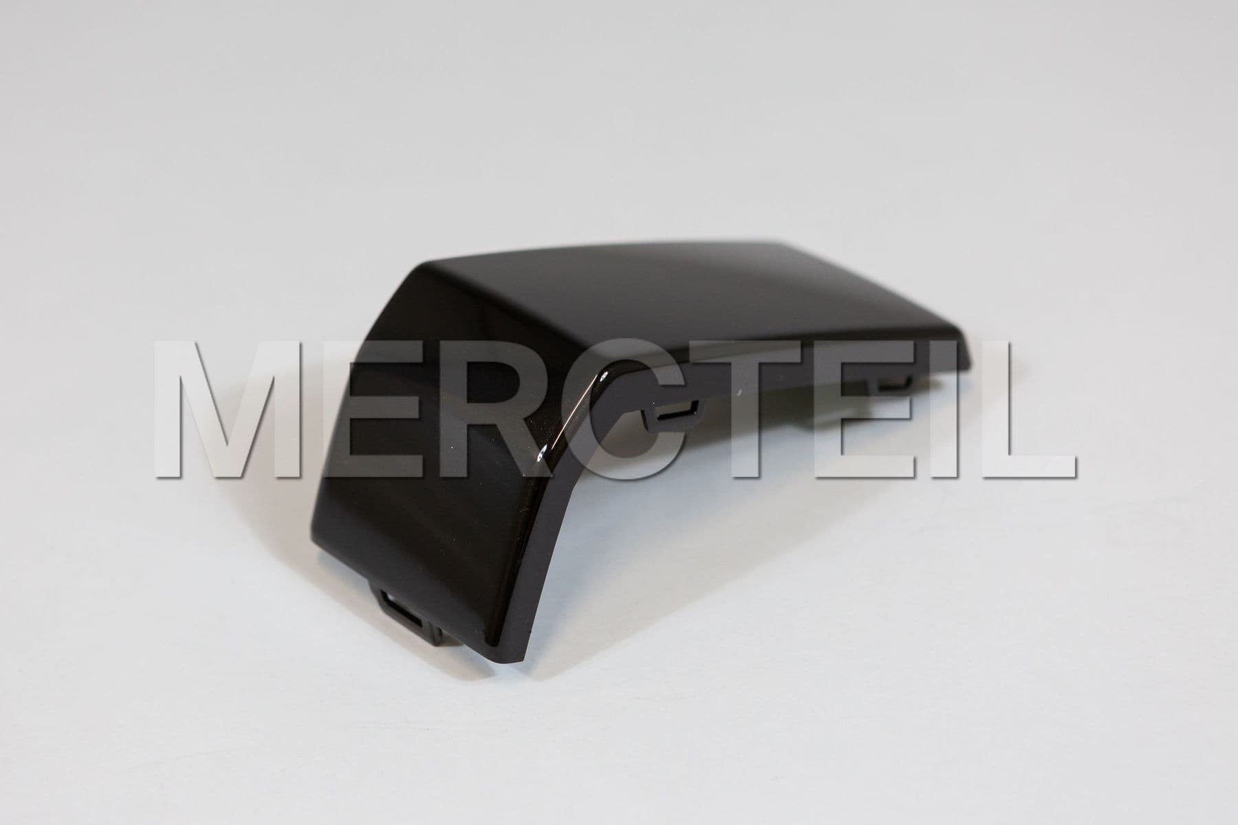 Buy the spare part Mercedes-Benz A4638851802 cover bumper area