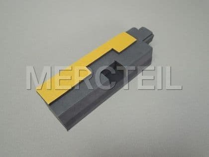 Buy the spare part Mercedes-Benz A4638852300 air duct segment