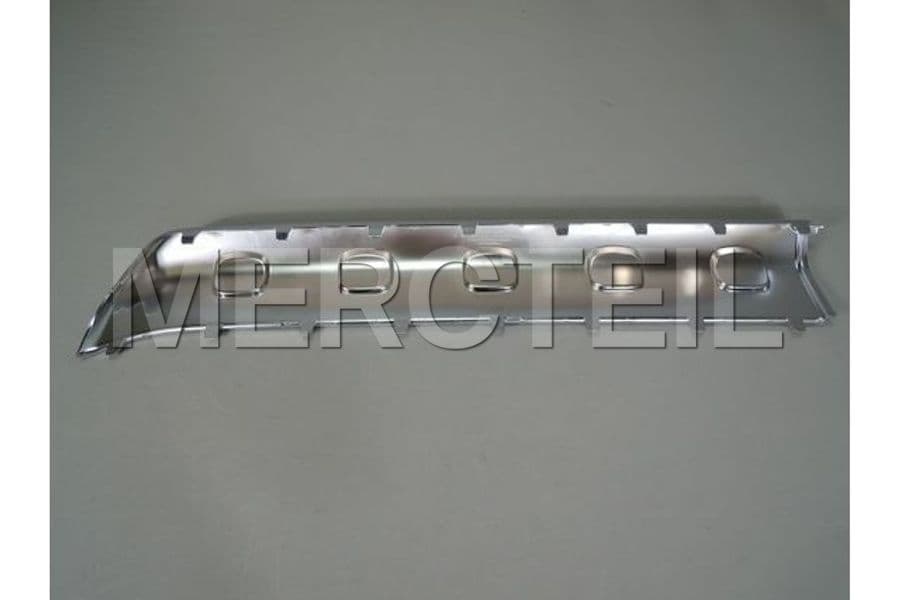 Buy the spare part Mercedes-Benz A4638852902 cover bumper area