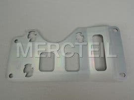 Buy the spare part Mercedes-Benz A4638853914 bracket