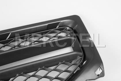 Buy the spare part Mercedes-Benz A4638857601 cover grille