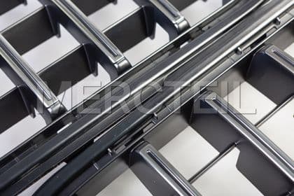 Buy the spare part Mercedes-Benz A4638887900 radiator trim