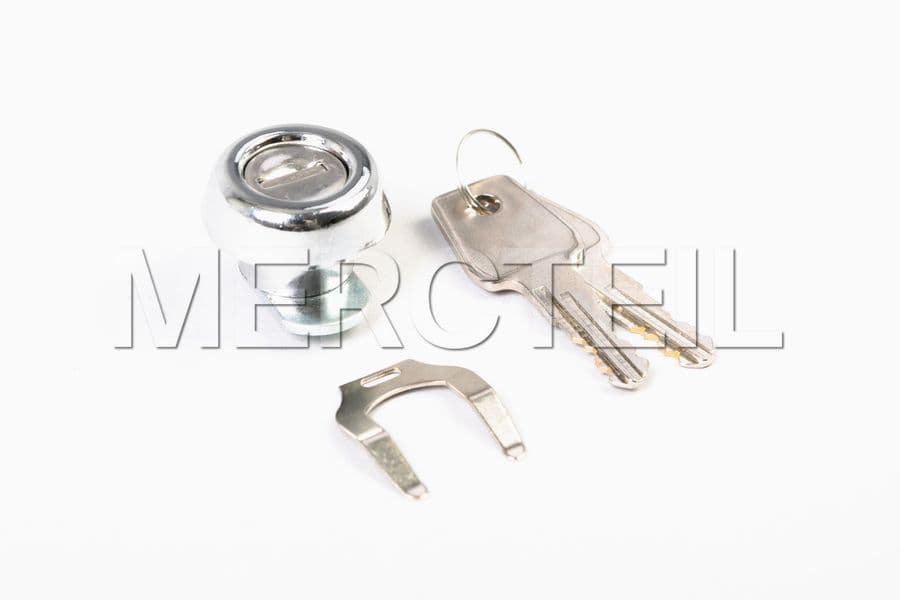 Buy the spare part Mercedes-Benz A4638900389 fastener