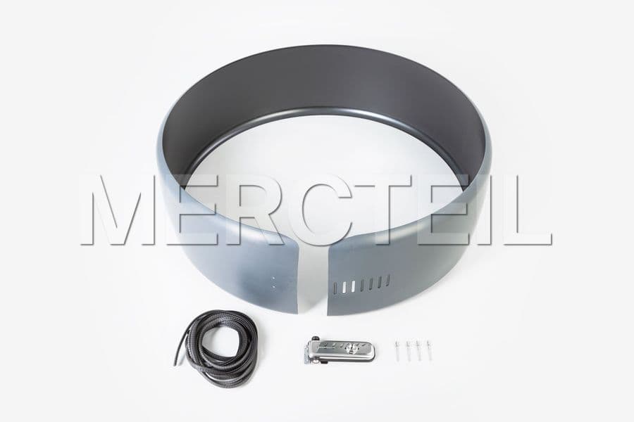 Buy the spare part Mercedes-Benz A46389010009999 cover spare wheel