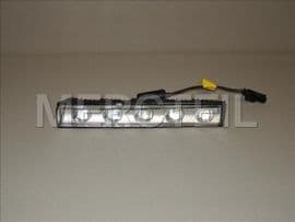 Buy the spare part Mercedes-Benz A4639060151 daytime running light