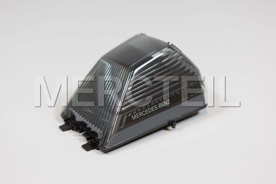 Buy the spare part Mercedes-Benz A4639063601 turn signal lamp
