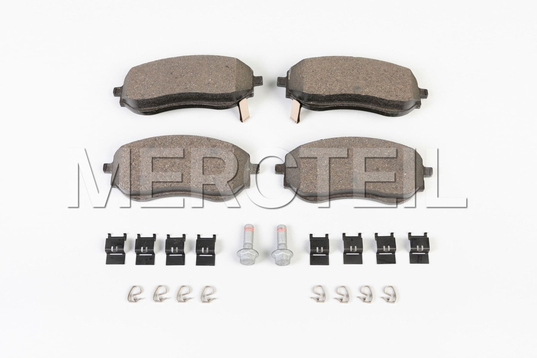 Buy the spare part Mercedes-Benz A4704205300 disk brake pad