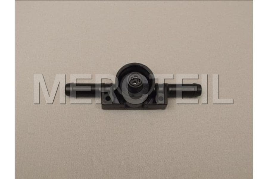 Buy the spare part Mercedes-Benz A6110780249 valve