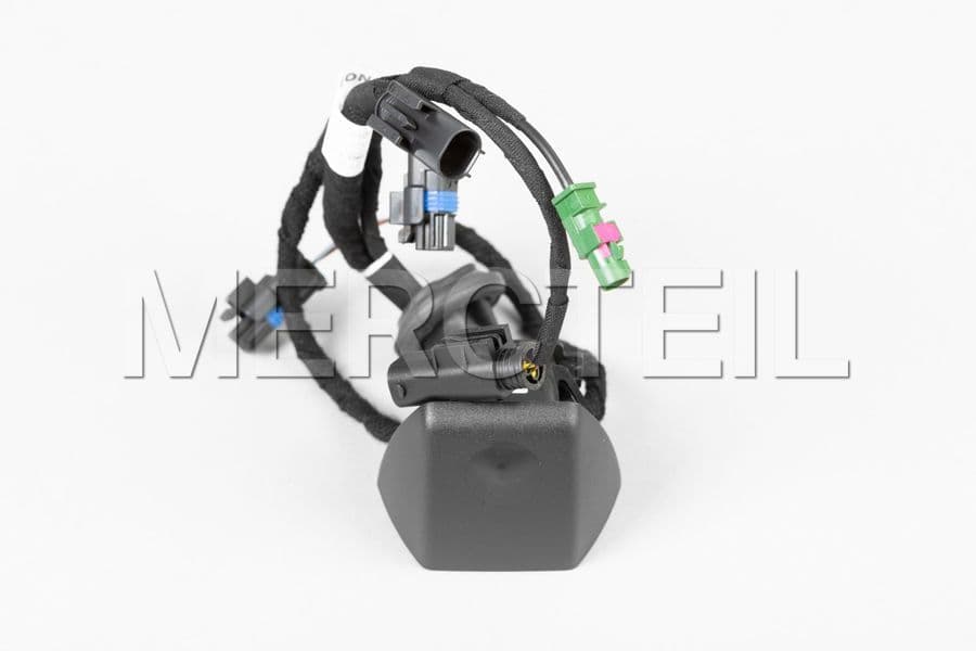 Buy the spare part Mercedes-Benz A6398200597 camera